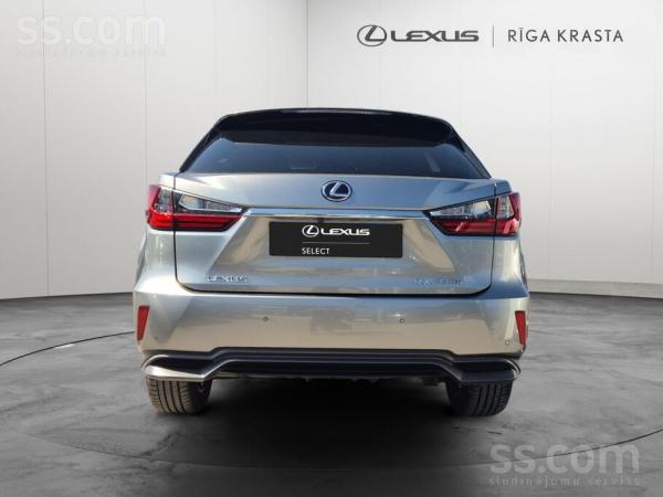 Pelēks Lexus RX 2020 Rīga, ar dzinēja tilpumu 3.50 L un nobraukumu 81 tūkst. km par 33400 €, foto 4 vietnē AUTOMOTO.COM.LV