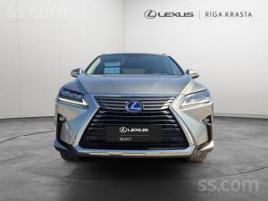 Grey Lexus RX 2020 in Riga, with an engine capacity of 3.50 L and mileage of 81 thousand km for 33400 €, photo 6 on AUTOMOTO.COM.LV