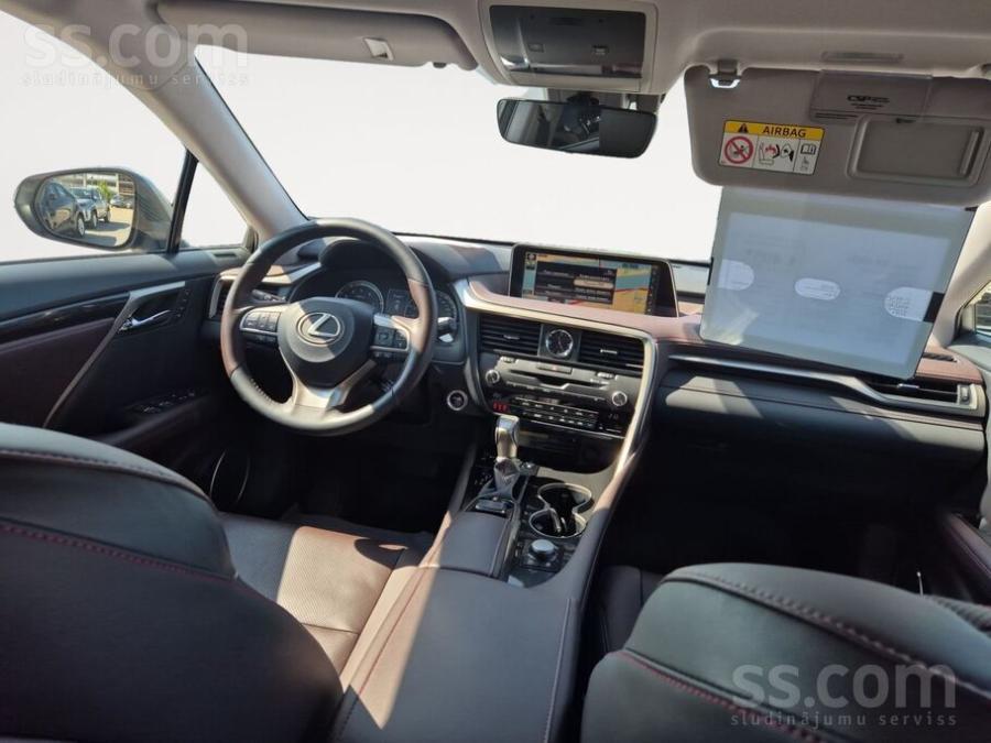 Grey Lexus RX 2020 in Riga, with an engine capacity of 3.50 L and mileage of 81 thousand km for 33400 €, photo 9 on AUTOMOTO.COM.LV