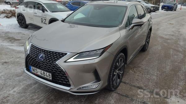 Grey Lexus RX 2021 in Riga, with an engine capacity of 3.50 L and mileage of 84 thousand km for 38700 €, photo 1 on AUTOMOTO.COM.LV