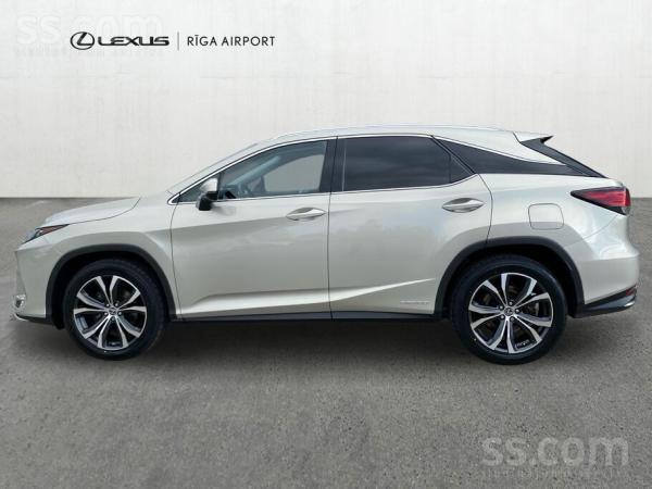 Grey Lexus RX 2021 in Tukums, with an engine capacity of 3.50 L and mileage of 85 thousand km for 41000 €, photo 3 on AUTOMOTO.COM.LV