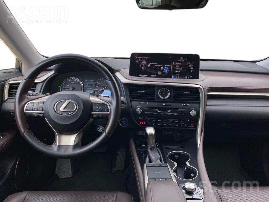 Grey Lexus RX 2021 in Tukums, with an engine capacity of 3.50 L and mileage of 85 thousand km for 41000 €, photo 9 on AUTOMOTO.COM.LV