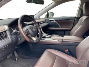 Grey Lexus RX 2021 in Tukums, with an engine capacity of 3.50 L and mileage of 85 thousand km for 41000 €, photo 12 on AUTOMOTO.COM.LV