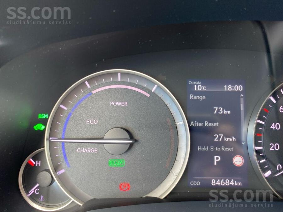 Grey Lexus RX 2021 in Tukums, with an engine capacity of 3.50 L and mileage of 85 thousand km for 41000 €, photo 14 on AUTOMOTO.COM.LV
