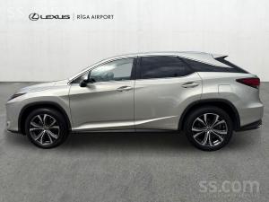 Pelēks Lexus RX 2021 Rīga, ar dzinēja tilpumu 3.50 L un nobraukumu 118 tūkst. km par 38000 €, foto 4 vietnē AUTOMOTO.COM.LV