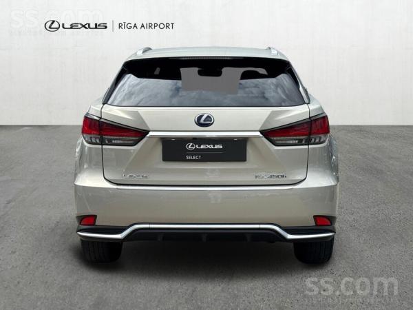 Grey Lexus RX 2021 in Riga, with an engine capacity of 3.50 L and mileage of 118 thousand km for 38000 €, photo 4 on AUTOMOTO.COM.LV
