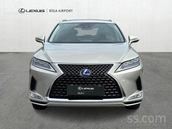 Grey Lexus RX 2021 in Riga, with an engine capacity of 3.50 L and mileage of 118 thousand km for 38000 €, photo 5 on AUTOMOTO.COM.LV
