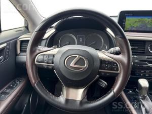 Pelēks Lexus RX 2021 Rīga, ar dzinēja tilpumu 3.50 L un nobraukumu 118 tūkst. km par 38000 €, foto 13 vietnē AUTOMOTO.COM.LV