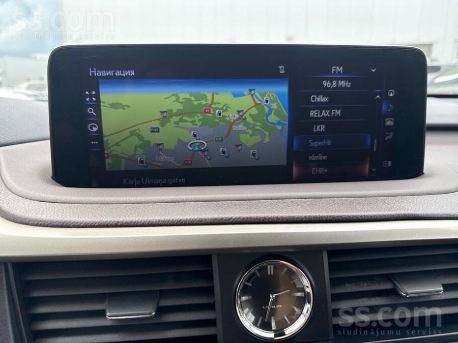 Pelēks Lexus RX 2021 Rīga, ar dzinēja tilpumu 3.50 L un nobraukumu 118 tūkst. km par 38000 €, foto 15 vietnē AUTOMOTO.COM.LV