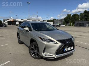 Pelēks Lexus RX 2022 Rīga, ar dzinēja tilpumu 3.50 L un nobraukumu 50 tūkst. km par 51500 €, foto 3 vietnē AUTOMOTO.COM.LV