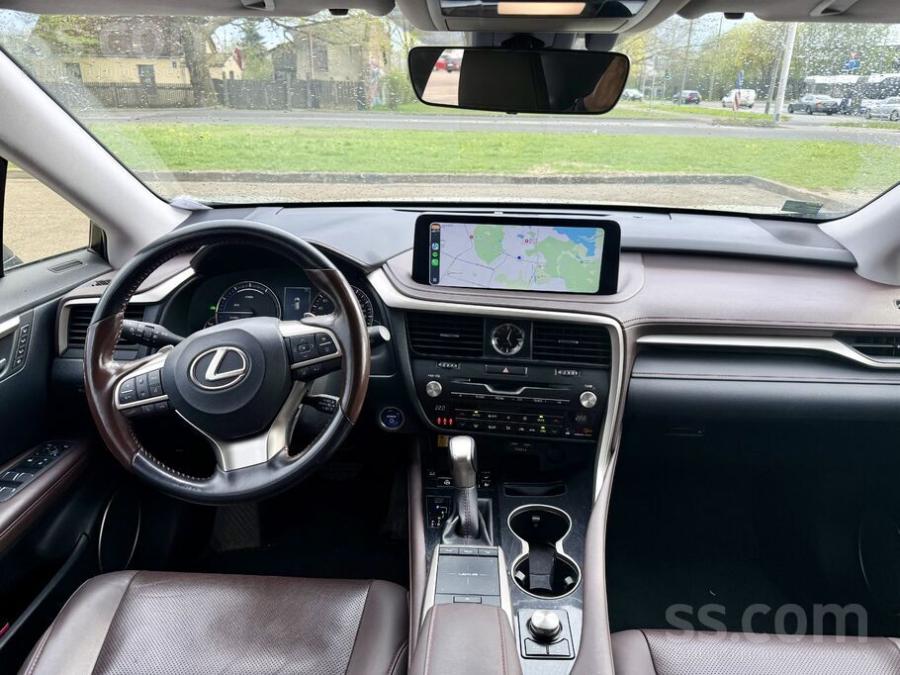 Pelēks Lexus RX 2022 Rīga, ar dzinēja tilpumu 3.50 L un nobraukumu 50 tūkst. km par 51500 €, foto 8 vietnē AUTOMOTO.COM.LV