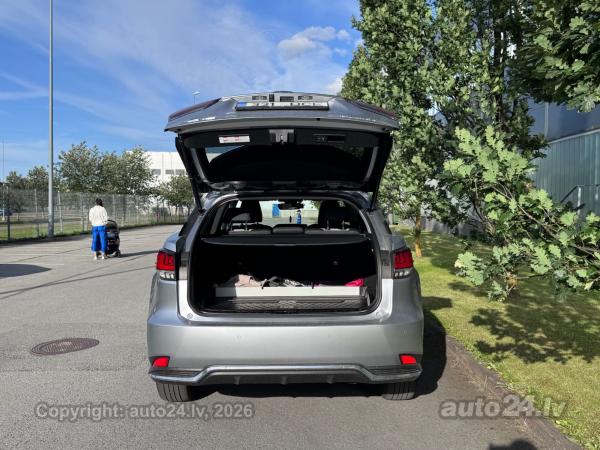 Pelēks Lexus RX 2022 Tallina, ar dzinēja tilpumu 3.50 L un nobraukumu 42 tūkst. km par 52500 €, foto 9 vietnē AUTOMOTO.COM.LV