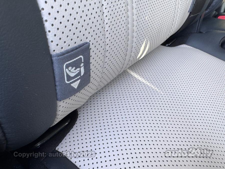 Pelēks Lexus RX 2022 Tallina, ar dzinēja tilpumu 3.50 L un nobraukumu 42 tūkst. km par 52500 €, foto 17 vietnē AUTOMOTO.COM.LV