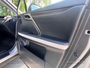 Pelēks Lexus RX 2022 Tallina, ar dzinēja tilpumu 3.50 L un nobraukumu 42 tūkst. km par 52500 €, foto 25 vietnē AUTOMOTO.COM.LV