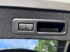 Pelēks Lexus RX 2022 Tallina, ar dzinēja tilpumu 3.50 L un nobraukumu 42 tūkst. km par 52500 €, foto 28 vietnē AUTOMOTO.COM.LV