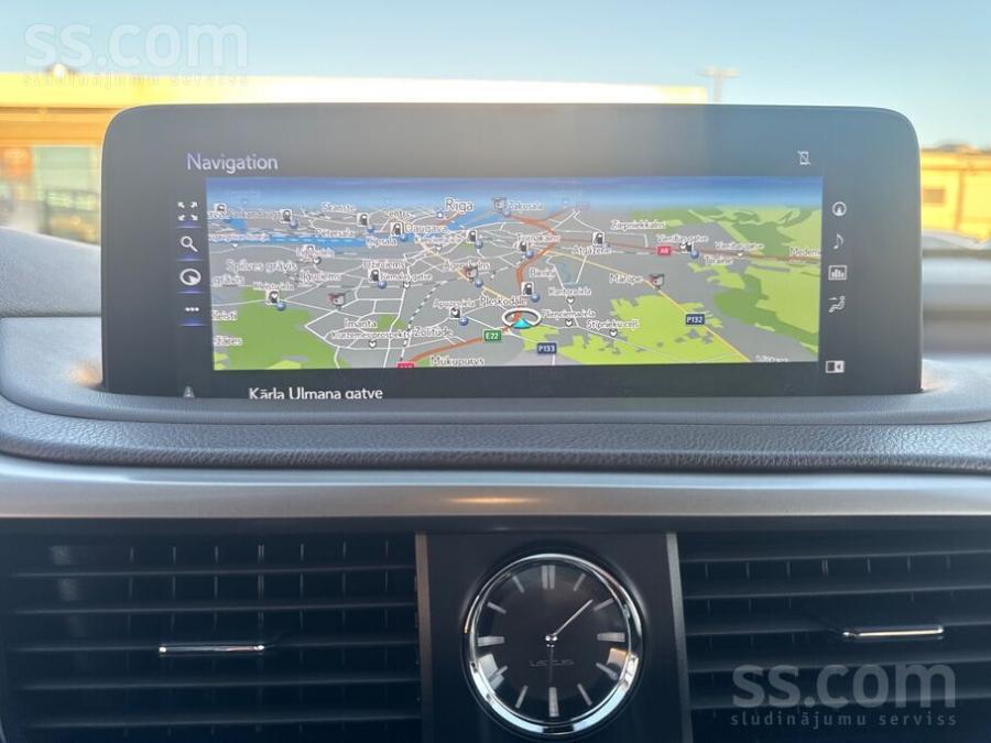 Pelēks Lexus RX 2022 Rīga, ar dzinēja tilpumu 3.50 L un nobraukumu 168 tūkst. km par 38000 €, foto 15 vietnē AUTOMOTO.COM.LV