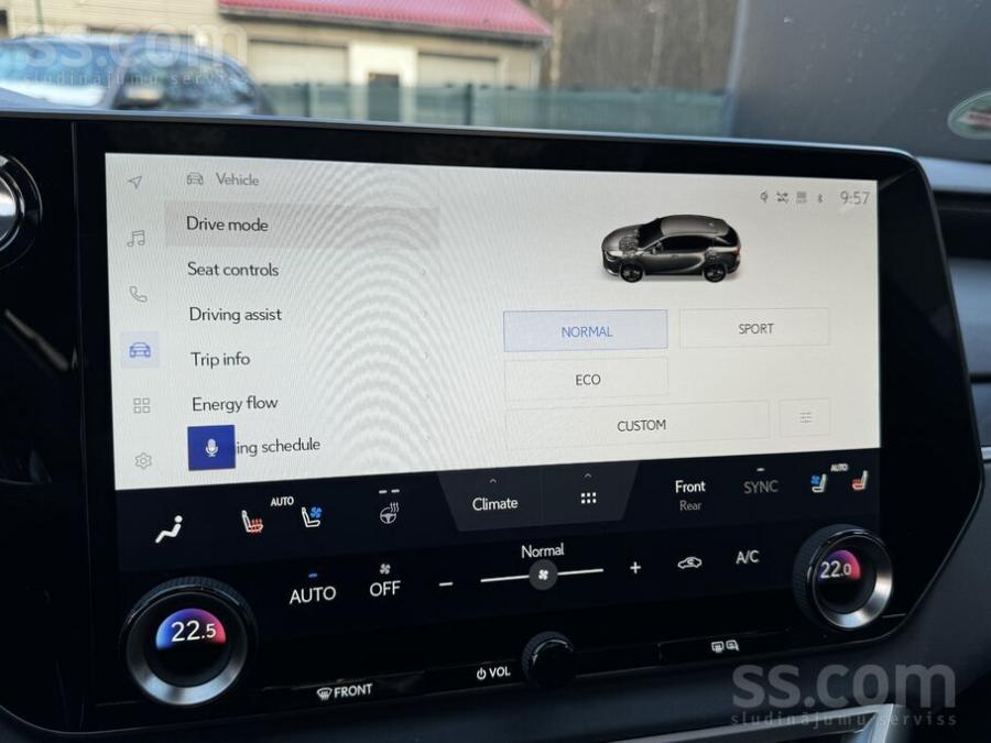 Серый Лексус РХ 2023 в Рига, объемом двигателя 2.50 л и пробегом 93 тыс. км за 64990 €, фото 22 на AUTOMOTO.COM.LV