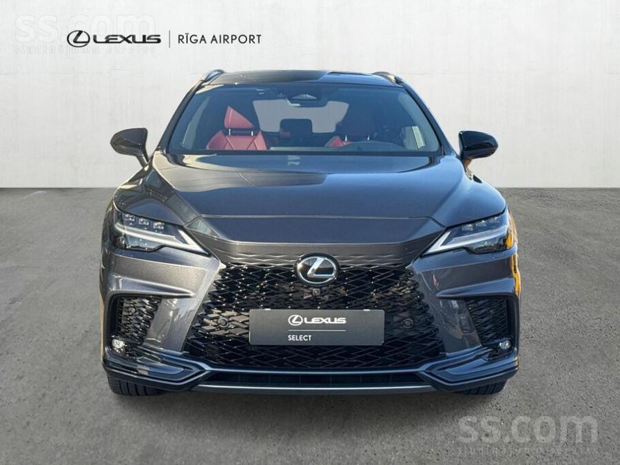 Grey Lexus RX 2023 in Riga, with an engine capacity of 2.40 L and mileage of 41 thousand km for 65000 €, photo 6 on AUTOMOTO.COM.LV