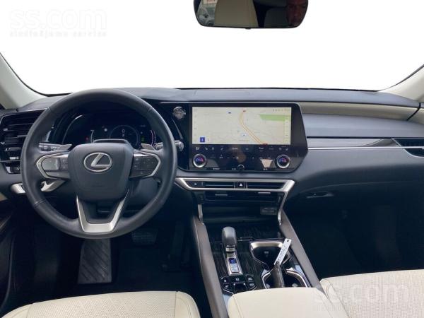Pelēks Lexus RX 2024 Rīga, ar dzinēja tilpumu 2.50 L un nobraukumu 19 tūkst. km par 77000 €, foto 8 vietnē AUTOMOTO.COM.LV