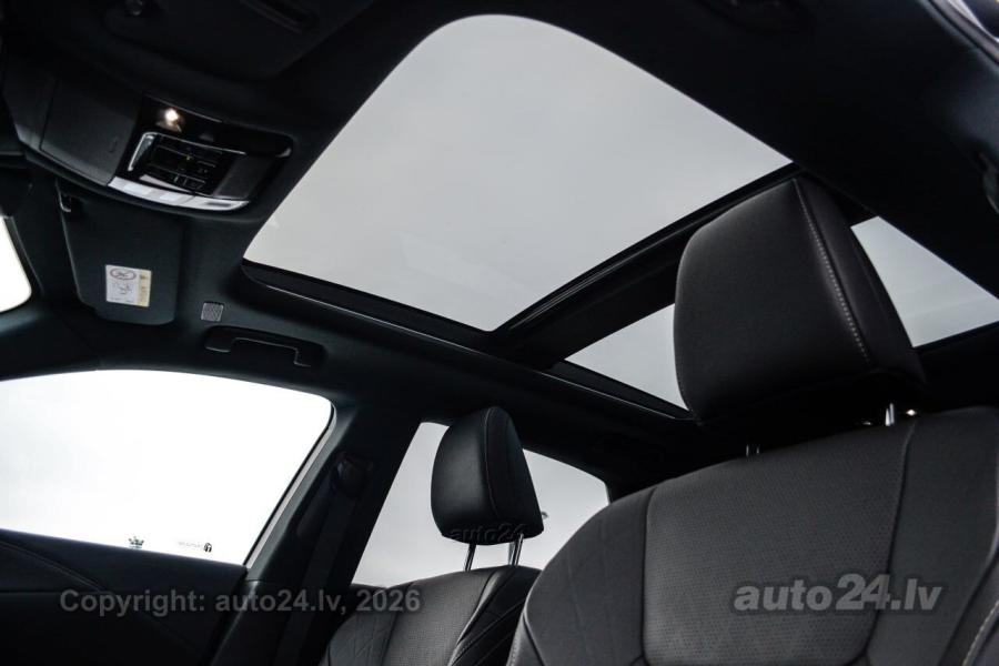 Pelēks Lexus RX 2024 Tallina, ar dzinēja tilpumu 2.50 L un nobraukumu 22 tūkst. km par 67000 €, foto 4 vietnē AUTOMOTO.COM.LV