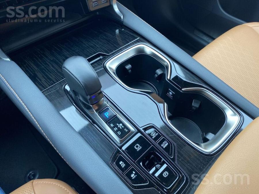 Серый Лексус РХ 2024 в Рига, объемом двигателя 2.50 л и пробегом 26 тыс. км за 68000 €, фото 21 на AUTOMOTO.COM.LV