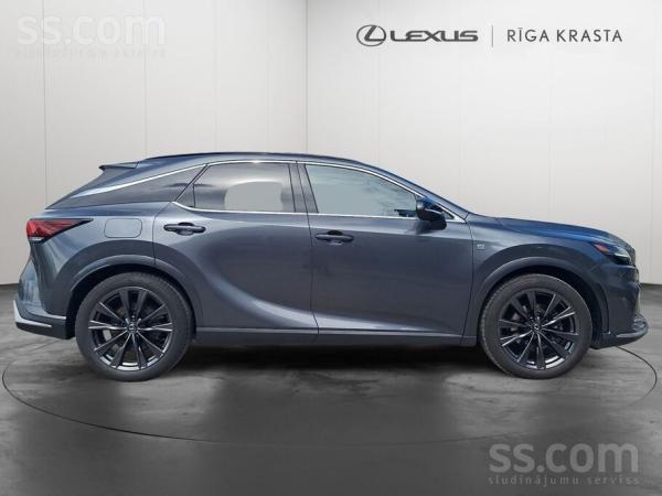 Grey Lexus RX 2024 in Riga, with an engine capacity of 2.50 L and mileage of 176 thousand km for 49900 €, photo 8 on AUTOMOTO.COM.LV