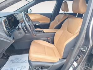 Grey Lexus RX 2024 in Riga, with an engine capacity of 2.50 L and mileage of 176 thousand km for 49900 €, photo 11 on AUTOMOTO.COM.LV