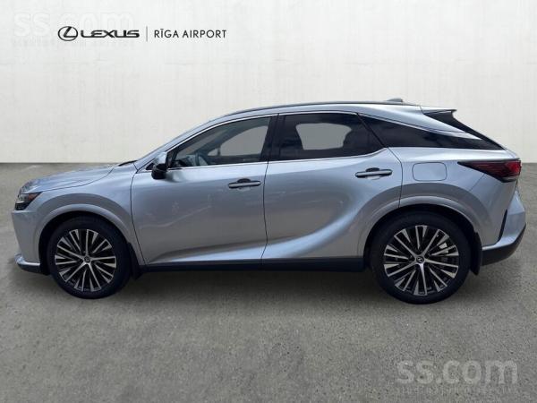 Pelēks Lexus RX 2025 Rīga, ar dzinēja tilpumu 2.50 L un nobraukumu 12 tūkst. km par 66900 €, foto 3 vietnē AUTOMOTO.COM.LV