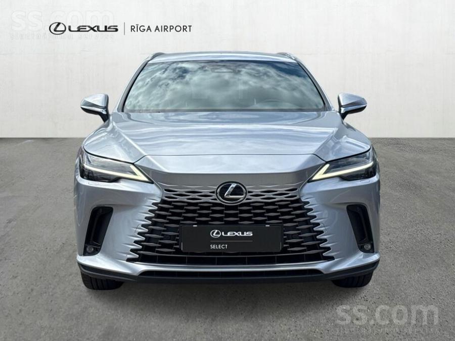 Grey Lexus RX 2025 in Riga, with an engine capacity of 2.50 L and mileage of 12 thousand km for 66900 €, photo 6 on AUTOMOTO.COM.LV