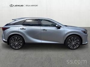 Grey Lexus RX 2025 in Riga, with an engine capacity of 2.50 L and mileage of 12 thousand km for 66900 €, photo 17 on AUTOMOTO.COM.LV