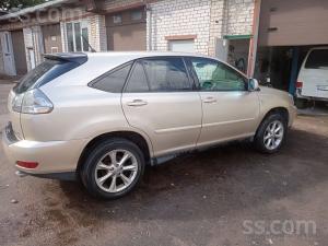 Grey Lexus RX 2005 in Riga, with an engine capacity of 3.30 L and mileage of 225 thousand km for 3700 €, photo 3 on AUTOMOTO.COM.LV