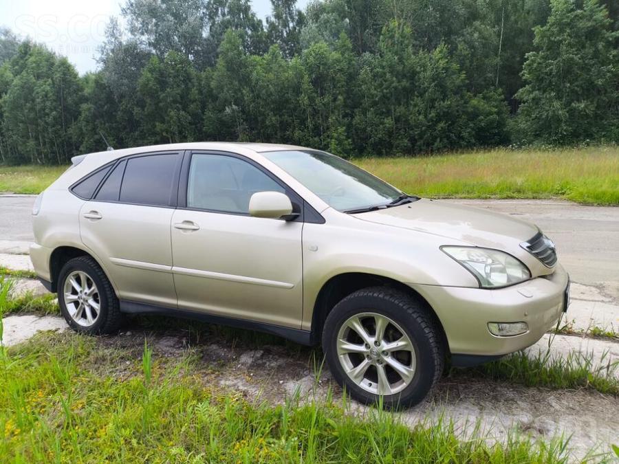 Pelēks Lexus RX 2005 Rīga, ar dzinēja tilpumu 3.30 L un nobraukumu 225 tūkst. km par 3300 €, foto 1 vietnē AUTOMOTO.COM.LV