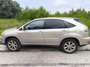 Pelēks Lexus RX 2005 Rīga, ar dzinēja tilpumu 3.30 L un nobraukumu 225 tūkst. km par 3300 €, foto 4 vietnē AUTOMOTO.COM.LV