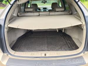 Pelēks Lexus RX 2005 Rīga, ar dzinēja tilpumu 3.30 L un nobraukumu 225 tūkst. km par 3300 €, foto 8 vietnē AUTOMOTO.COM.LV