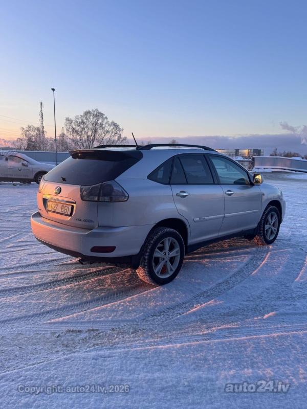 Pelēks Lexus RX 2008 Tallina, ar dzinēja tilpumu 3.30 L un nobraukumu 300 tūkst. km par 5000 €, foto 4 vietnē AUTOMOTO.COM.LV