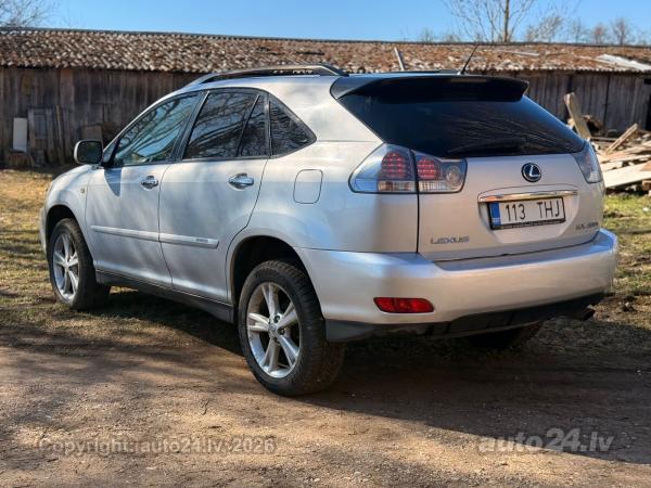 Grey Lexus RX 2009 in Tartu, with an engine capacity of 3.30 L and mileage of 245 thousand km for 3500 €, photo 4 on AUTOMOTO.COM.LV