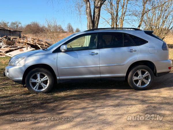 Grey Lexus RX 2009 in Tartu, with an engine capacity of 3.30 L and mileage of 245 thousand km for 3500 €, photo 6 on AUTOMOTO.COM.LV
