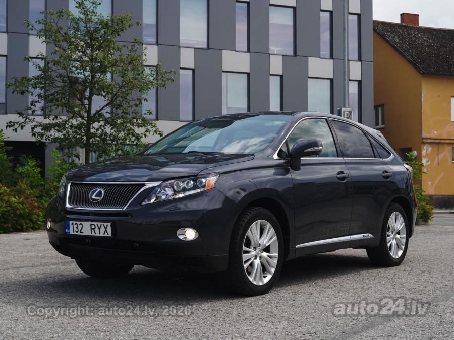 Grey Lexus RX 2009 in Tallinn, with an engine capacity of 3.50 L and mileage of 213 thousand km for 15500 €, photo 4 on AUTOMOTO.COM.LV