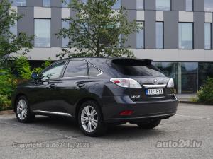 Grey Lexus RX 2009 in Tallinn, with an engine capacity of 3.50 L and mileage of 213 thousand km for 15500 €, photo 7 on AUTOMOTO.COM.LV