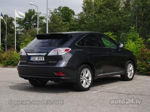 Grey Lexus RX 2009 in Tallinn, with an engine capacity of 3.50 L and mileage of 213 thousand km for 15500 €, photo 8 on AUTOMOTO.COM.LV