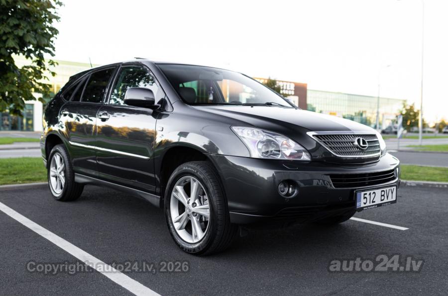 Pelēks Lexus RX 2009 Tallina, ar dzinēja tilpumu 3.30 L un nobraukumu 271 tūkst. km par 5499 €, foto 4 vietnē AUTOMOTO.COM.LV