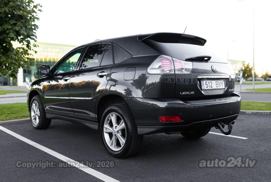 Pelēks Lexus RX 2009 Tallina, ar dzinēja tilpumu 3.30 L un nobraukumu 271 tūkst. km par 5499 €, foto 5 vietnē AUTOMOTO.COM.LV