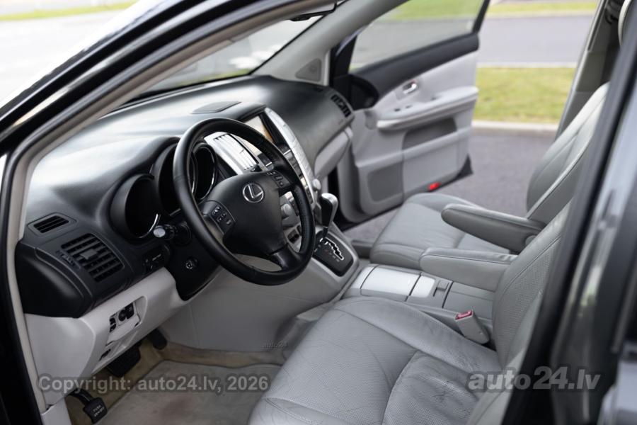 Pelēks Lexus RX 2009 Tallina, ar dzinēja tilpumu 3.30 L un nobraukumu 271 tūkst. km par 5499 €, foto 9 vietnē AUTOMOTO.COM.LV