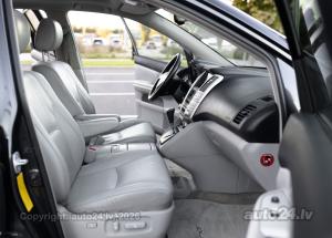 Pelēks Lexus RX 2009 Tallina, ar dzinēja tilpumu 3.30 L un nobraukumu 271 tūkst. km par 5499 €, foto 13 vietnē AUTOMOTO.COM.LV
