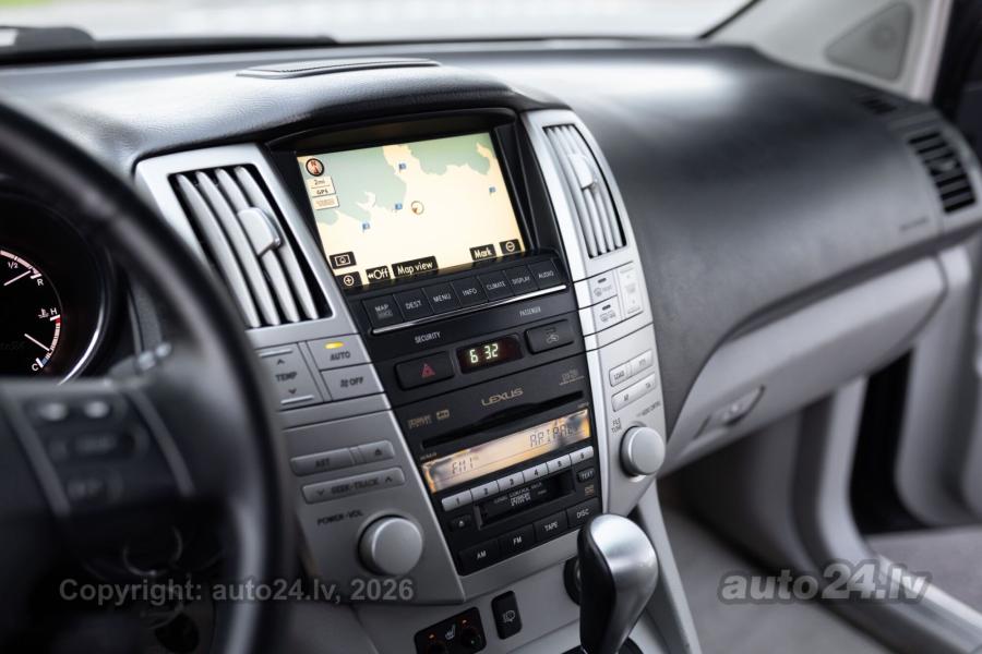 Pelēks Lexus RX 2009 Tallina, ar dzinēja tilpumu 3.30 L un nobraukumu 271 tūkst. km par 5499 €, foto 21 vietnē AUTOMOTO.COM.LV