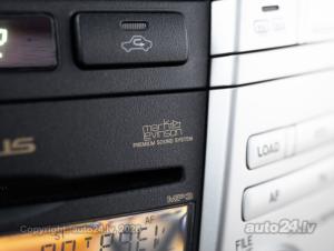 Pelēks Lexus RX 2009 Tallina, ar dzinēja tilpumu 3.30 L un nobraukumu 271 tūkst. km par 5499 €, foto 22 vietnē AUTOMOTO.COM.LV