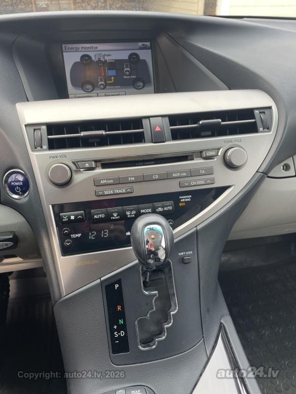 Pelēks Lexus RX 2011 Saue, ar dzinēja tilpumu 3.50 L un nobraukumu 208 tūkst. km par 10990 €, foto 11 vietnē AUTOMOTO.COM.LV