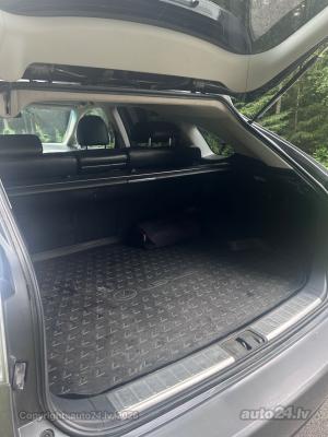 Grey Lexus RX 2012 in Tallinn, with an engine capacity of 3.50 L and mileage of 260 thousand km for 13200 €, photo 12 on AUTOMOTO.COM.LV