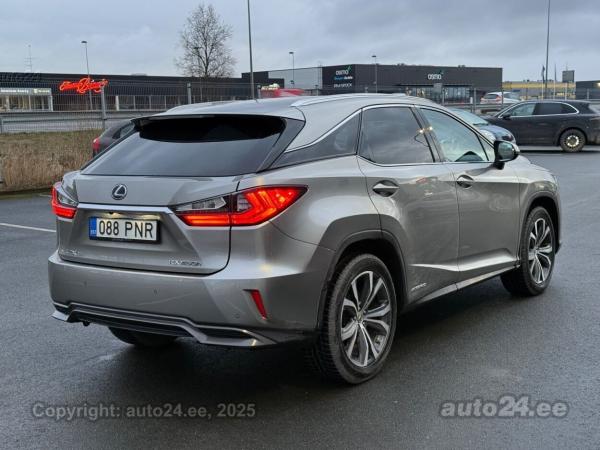 Pelēks Lexus RX 2016 Tallina, ar dzinēja tilpumu 3.50 L un nobraukumu 177 tūkst. km par 27990 €, foto 2 vietnē AUTOMOTO.COM.LV