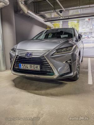 Pelēks Lexus RX 2016 Tallina, ar dzinēja tilpumu 3.50 L un nobraukumu 140 tūkst. km par 28500 €, foto 4 vietnē AUTOMOTO.COM.LV
